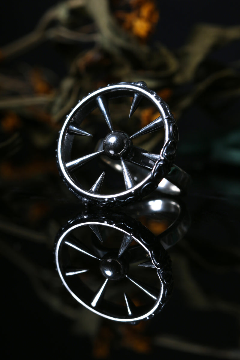 Trap Ring – Devil Claw Jewellery